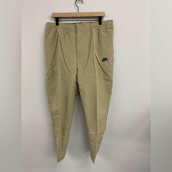 Nike | Pants | Nike Mens Woven Commuter Pants Khaki Xl | Poshmark